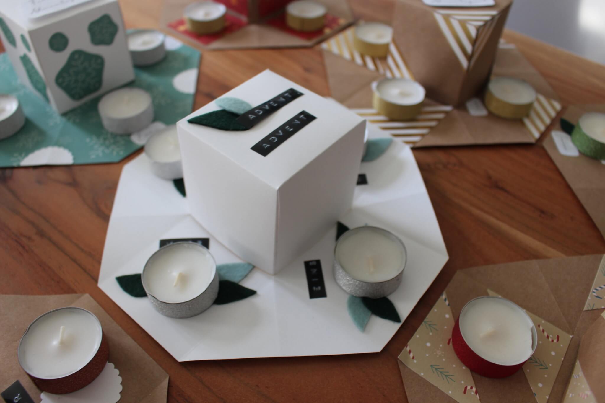 DIY Adventskranz aus Papier zum Verschenken - oh-mein-jott.de